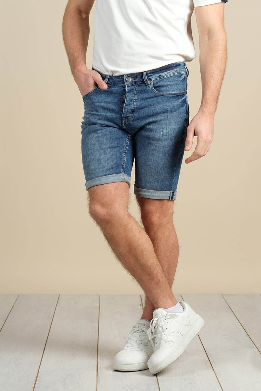 Le Short Long Pour Homme : Comment Le Porter Avec Classe