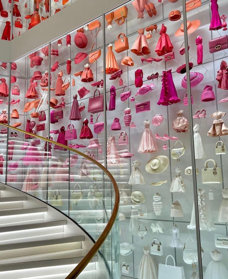 La Galerie Dior Paris : Entre Savoir-faire Et Rêveries