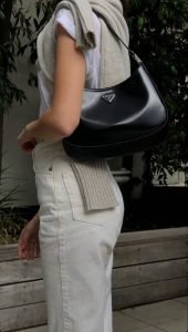 Découvrez La Tendance Sac à Main 2024 : Le Sac Demi Lune